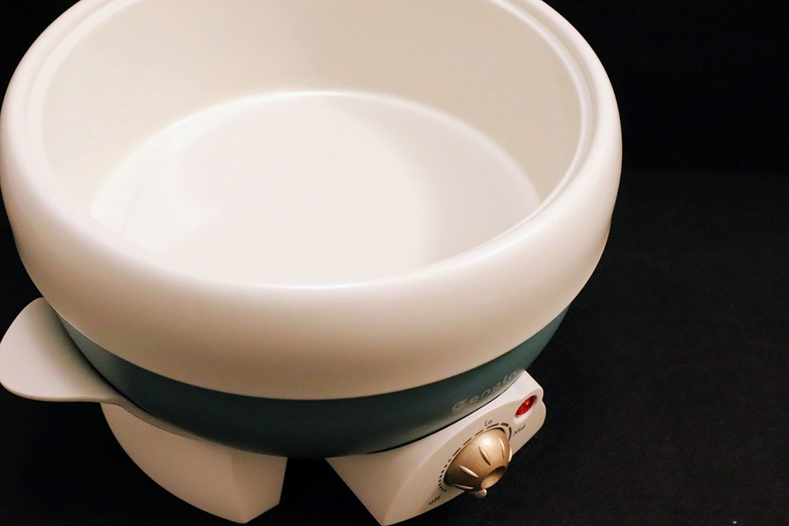 EDION（エディオン）のPB家電「e angle（イーアングル）」。ビジュ家電で部屋をカラートータルコーディネイト!! グリル鍋でアツアツのおでん食べてみた！ – モノ・マガジンweb